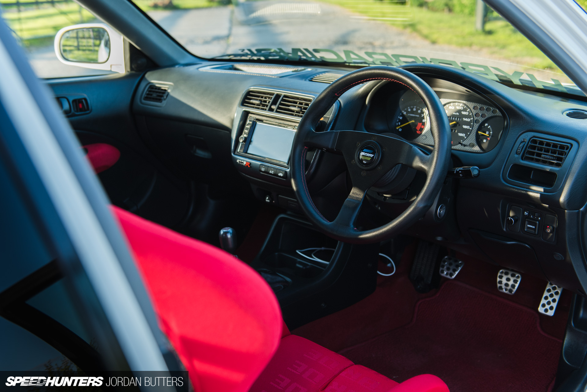 A Screaming Fast-Road EK9 Civic Type R - Speedhunters