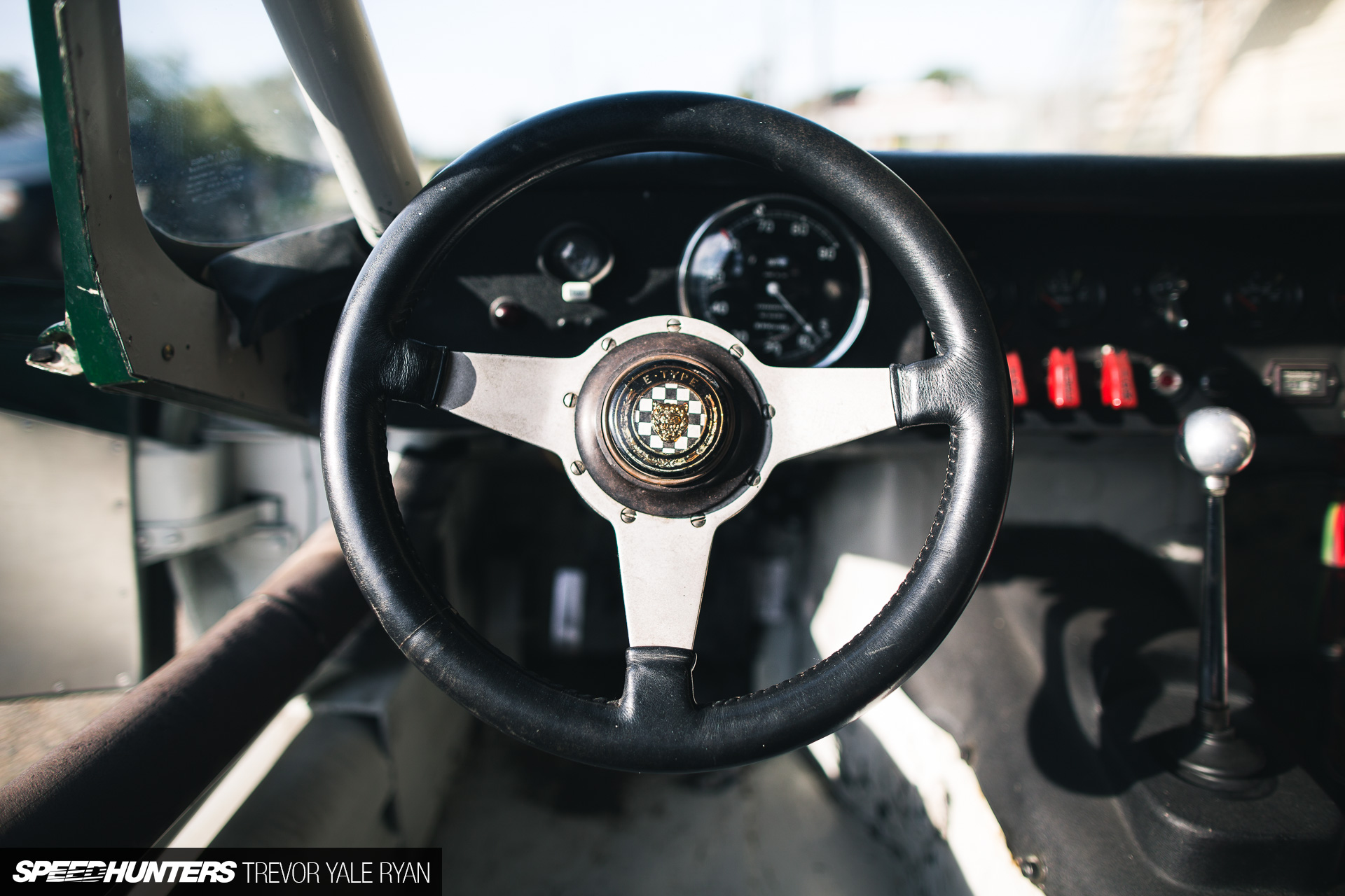 Shaken, Not Stirred: A '61 E-Type Race Car - Speedhunters