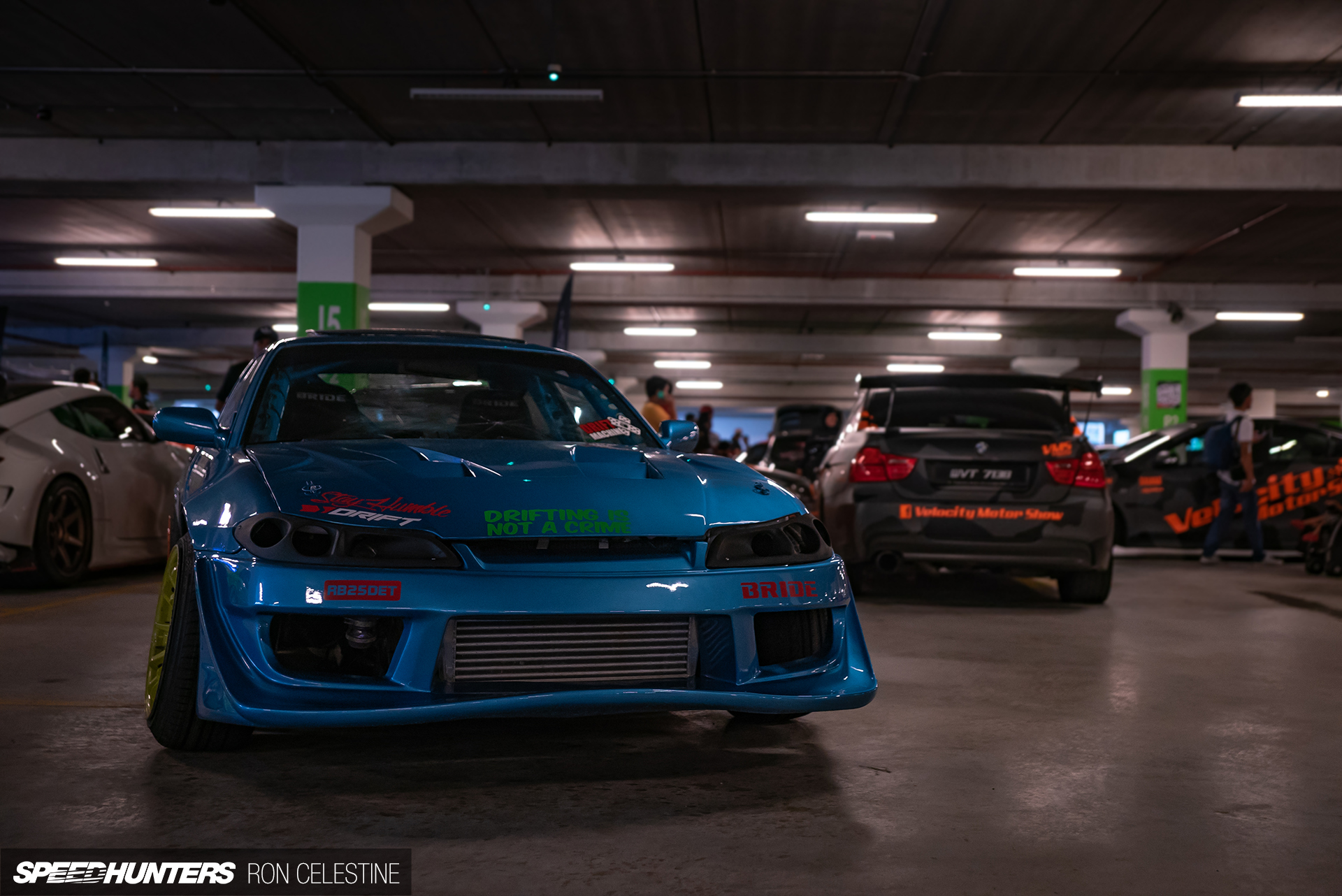 Découvrir le bonheur culturel chez Retro Havoc - Wash Wash