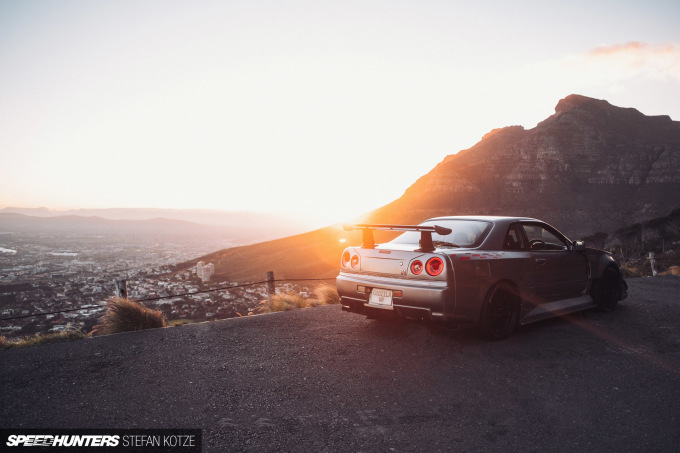 Wide & Wicked: An 800hp R34 Skyline GT-R - Speedhunters