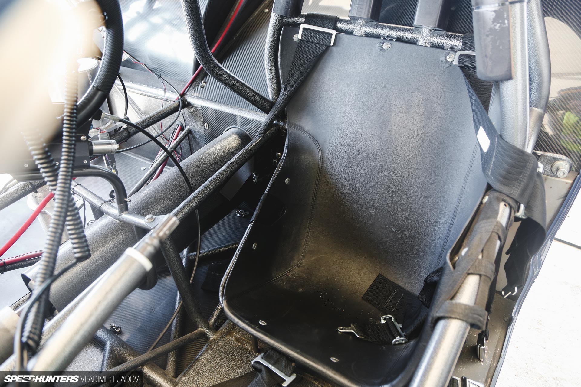 Gone In 5 Seconds: Breaking Records With A 3,500hp Small Block Ford V8 ...