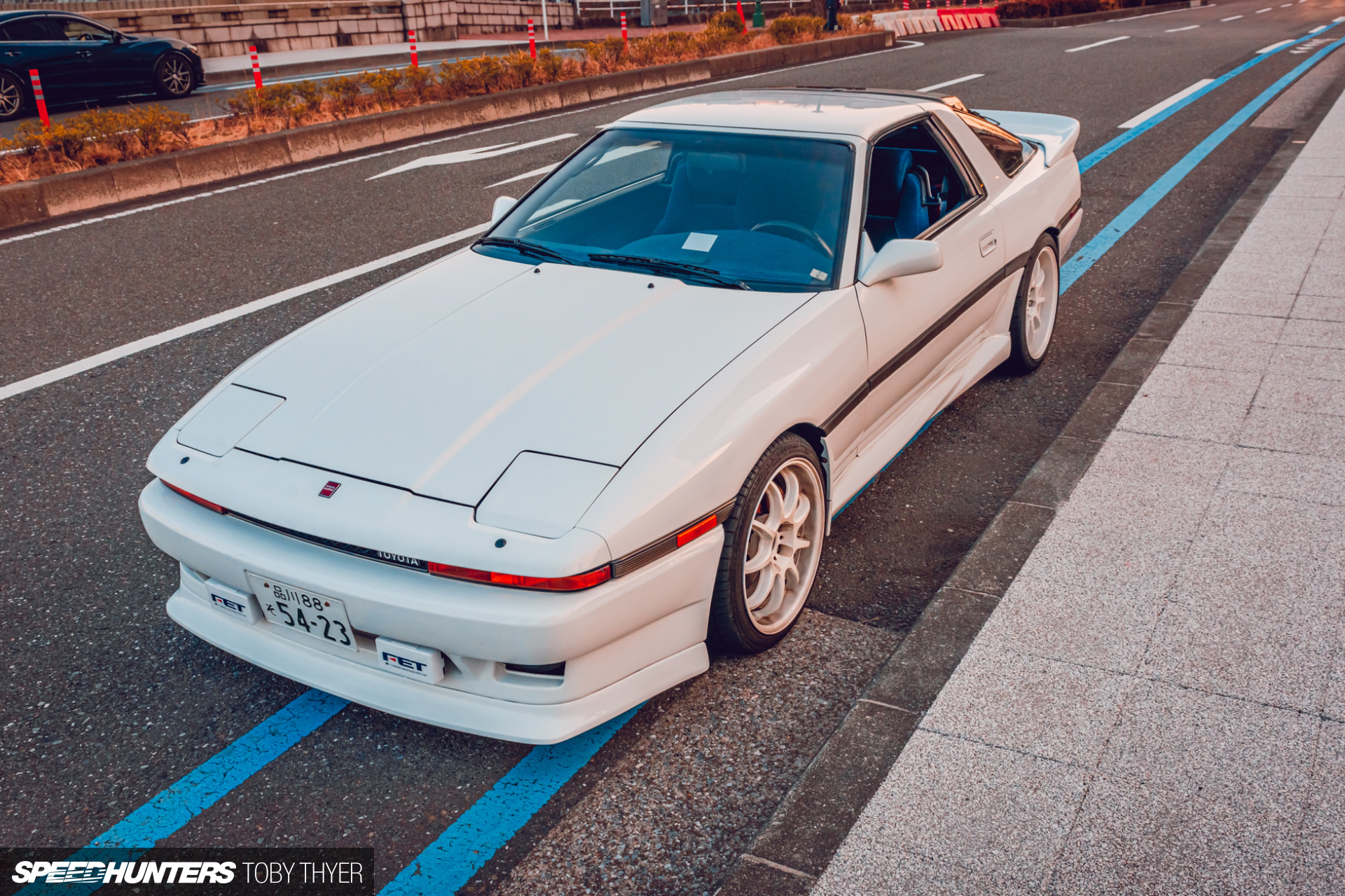 Cruising Yokohama In A 600PS 2JZ-Swapped MkIII Supra - Speedhunters