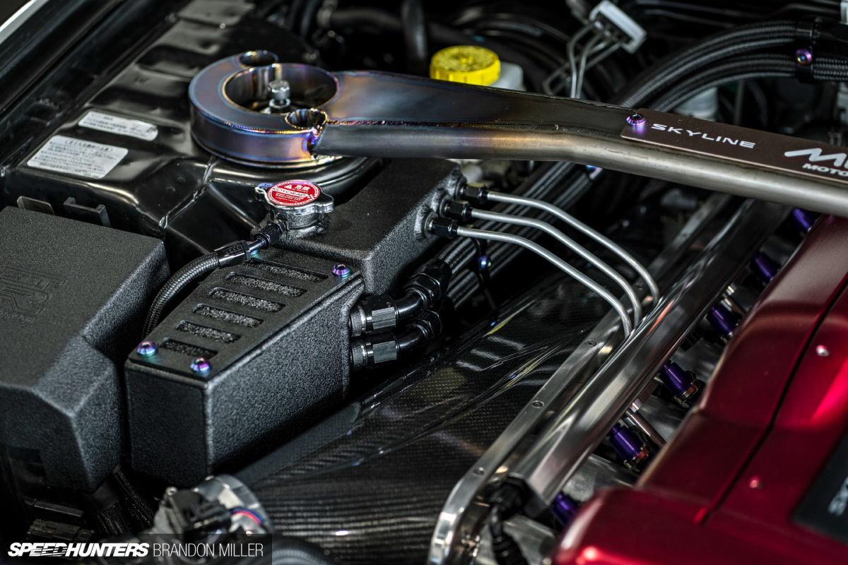 A Big-Boosting R34 Skyline GT-R V-Spec - Speedhunters