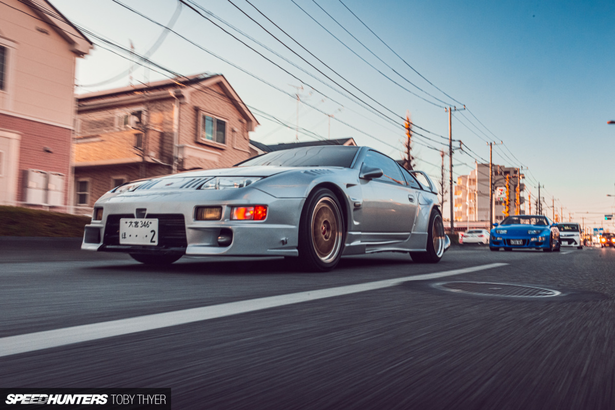 A Cruiser & A Bruiser: The Z32 Fairlady Z Done Two Ways - Speedhunters