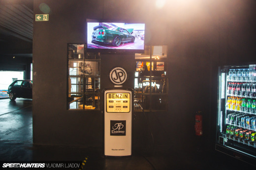 jp-performance-pace-museum-by-wheelsbywovka-5 - Speedhunters