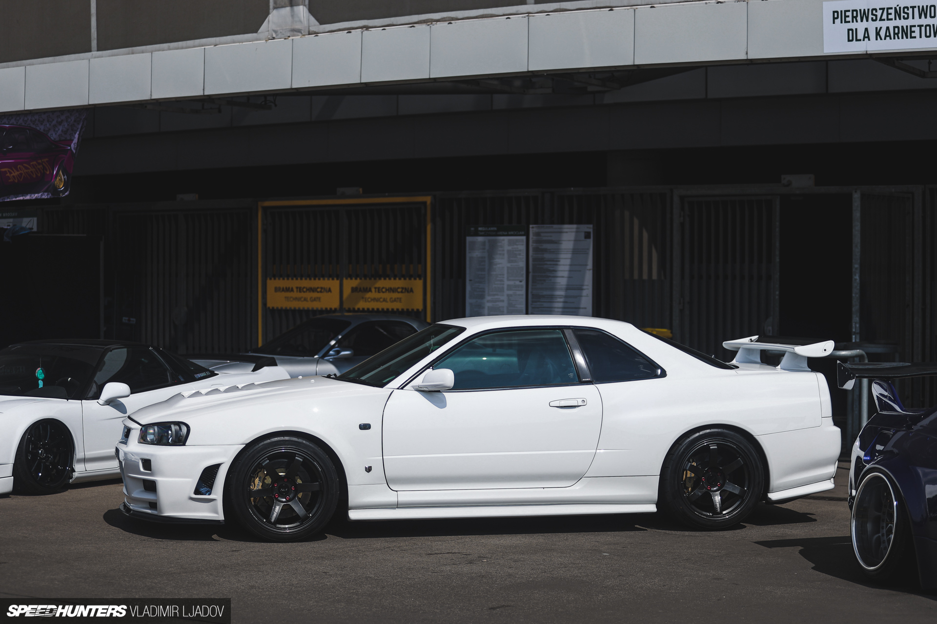 The Skyline Selection At Ultrace - Speedhunters