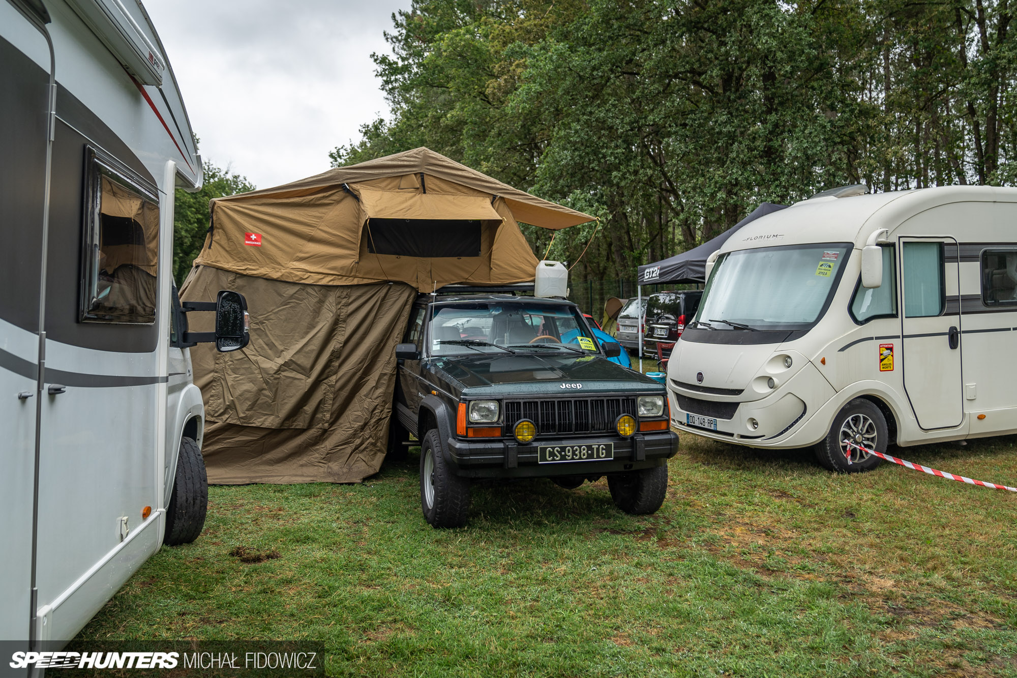 Campsite Curiosities At The Le Mans Basic – Motocourt