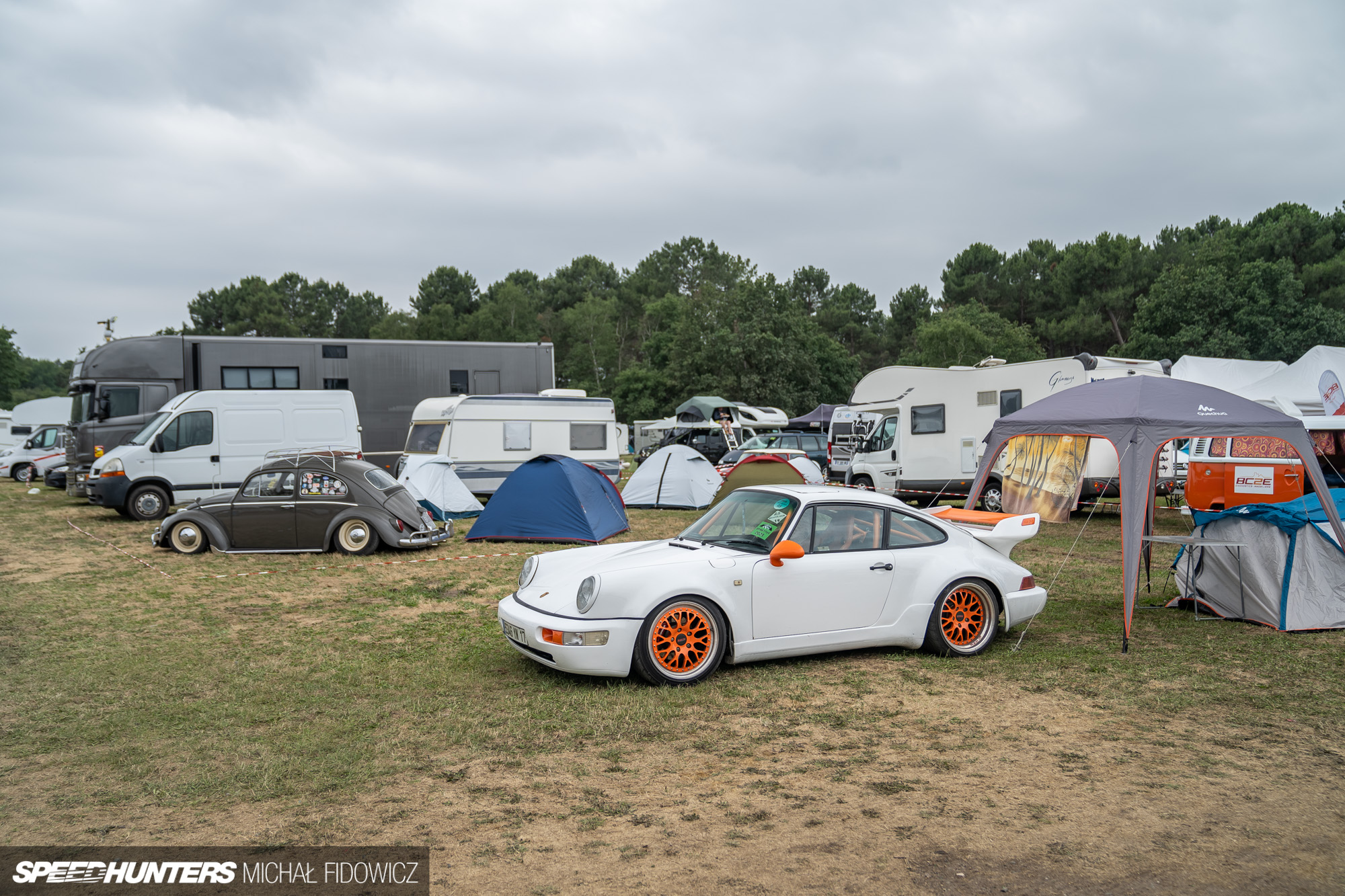 Campsite Curiosities At The Le Mans Basic – Motocourt