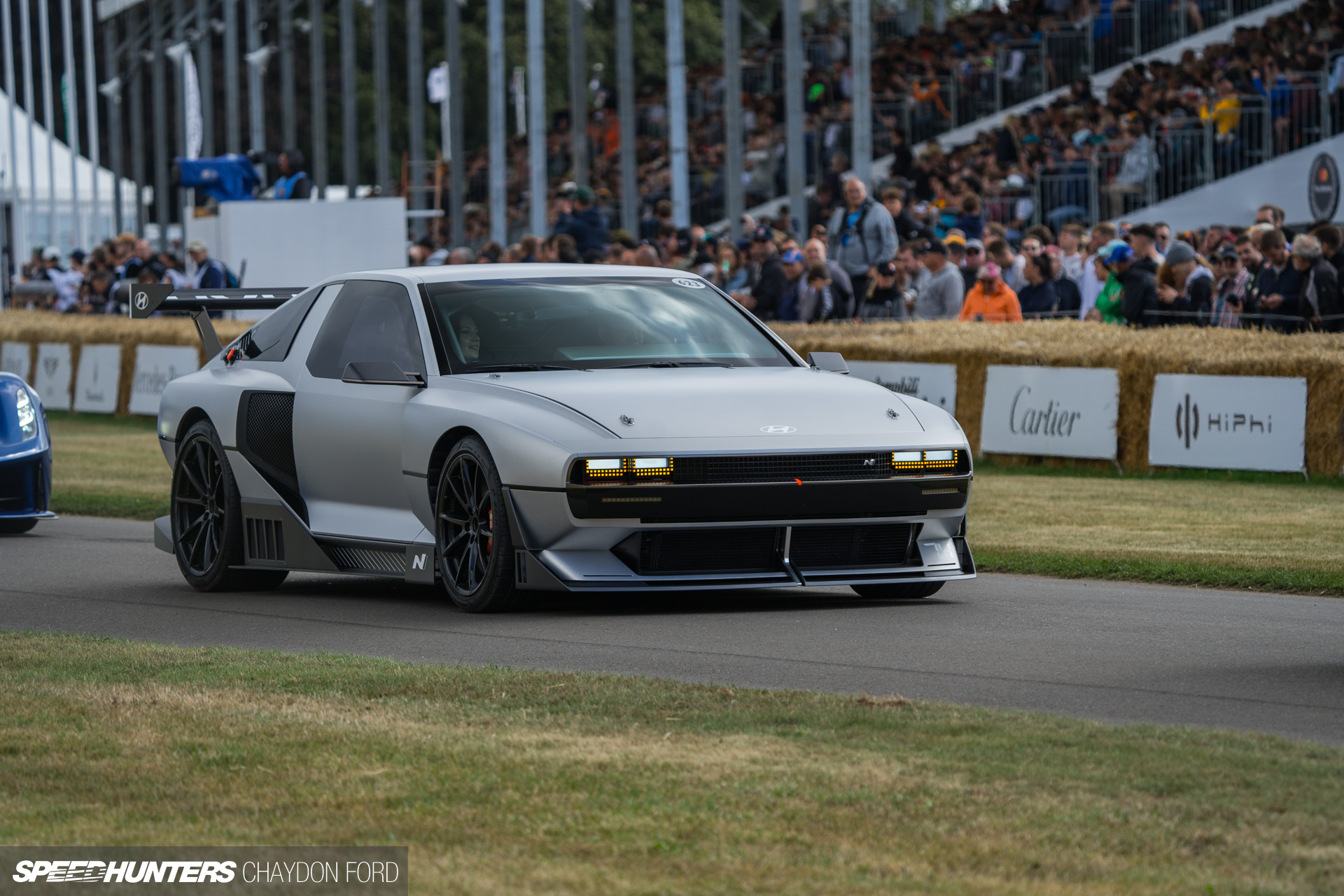 The Retro rEVolution At Goodwood Pageant Of Velocity - Motocourt