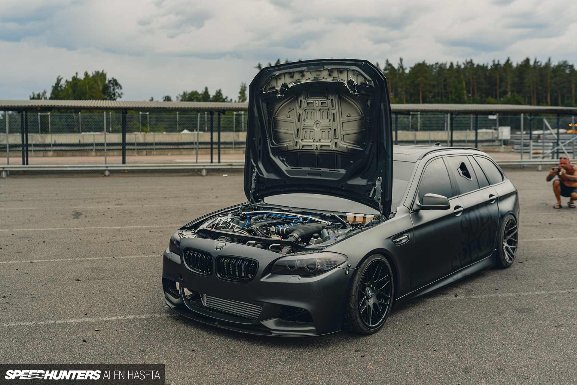 A BMW 5 Series Touring Built To Slide - Speedhunters
